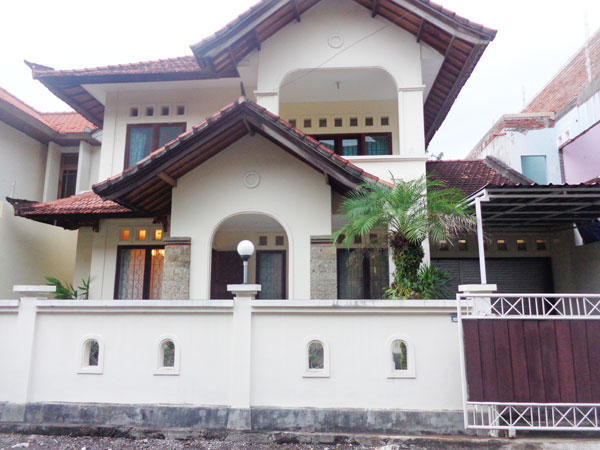 Balikubu.com | Rumah jual 3 kamar di perum graha kencana imam bonjol